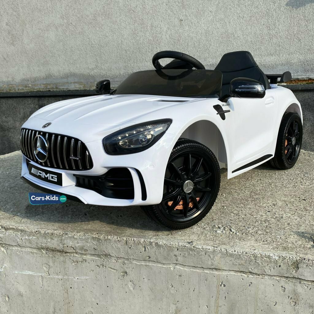 Электромобиль Mercedes-Benz GTR AMG BBH-0005 белый, на аккумуляторе, световые и звуковые эффекты, 1-5 лет