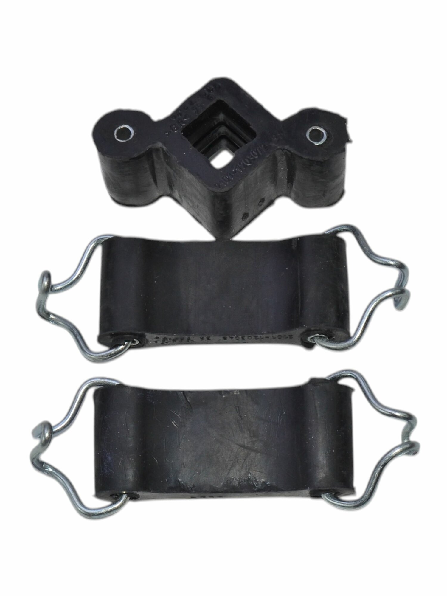 Подушки крепления глушителя, резина 2101-07 3 шт.