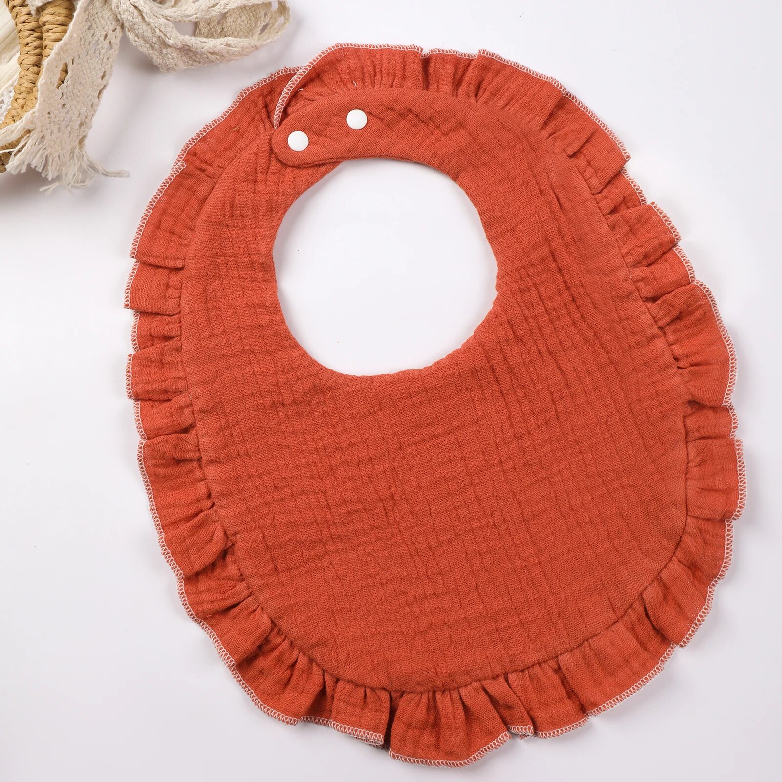 Детский нагрудник Brick Red хлопковый
