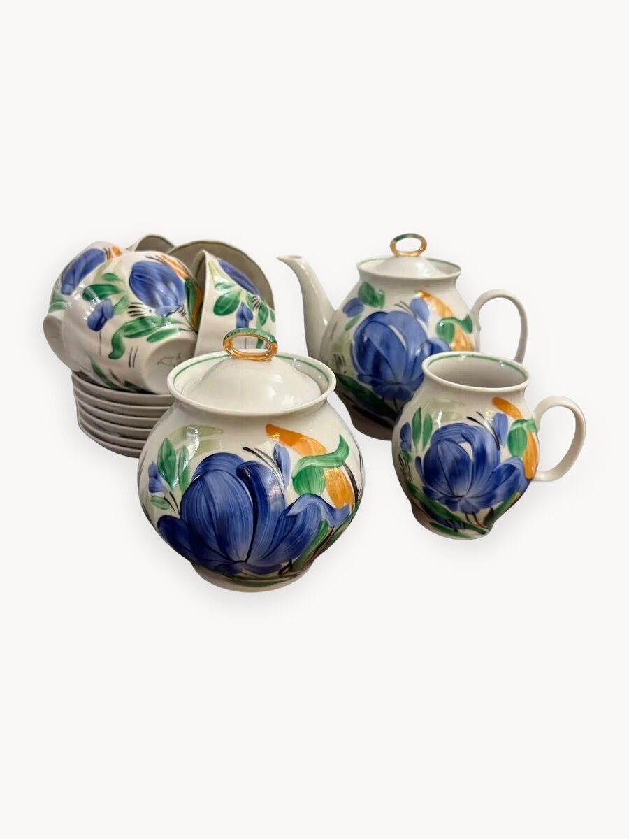 Чайный сервиз "Голубые ирисы" (5 персон, 14 предметов), худ. Леонов П. К, 1994 г, Дулево, Россия