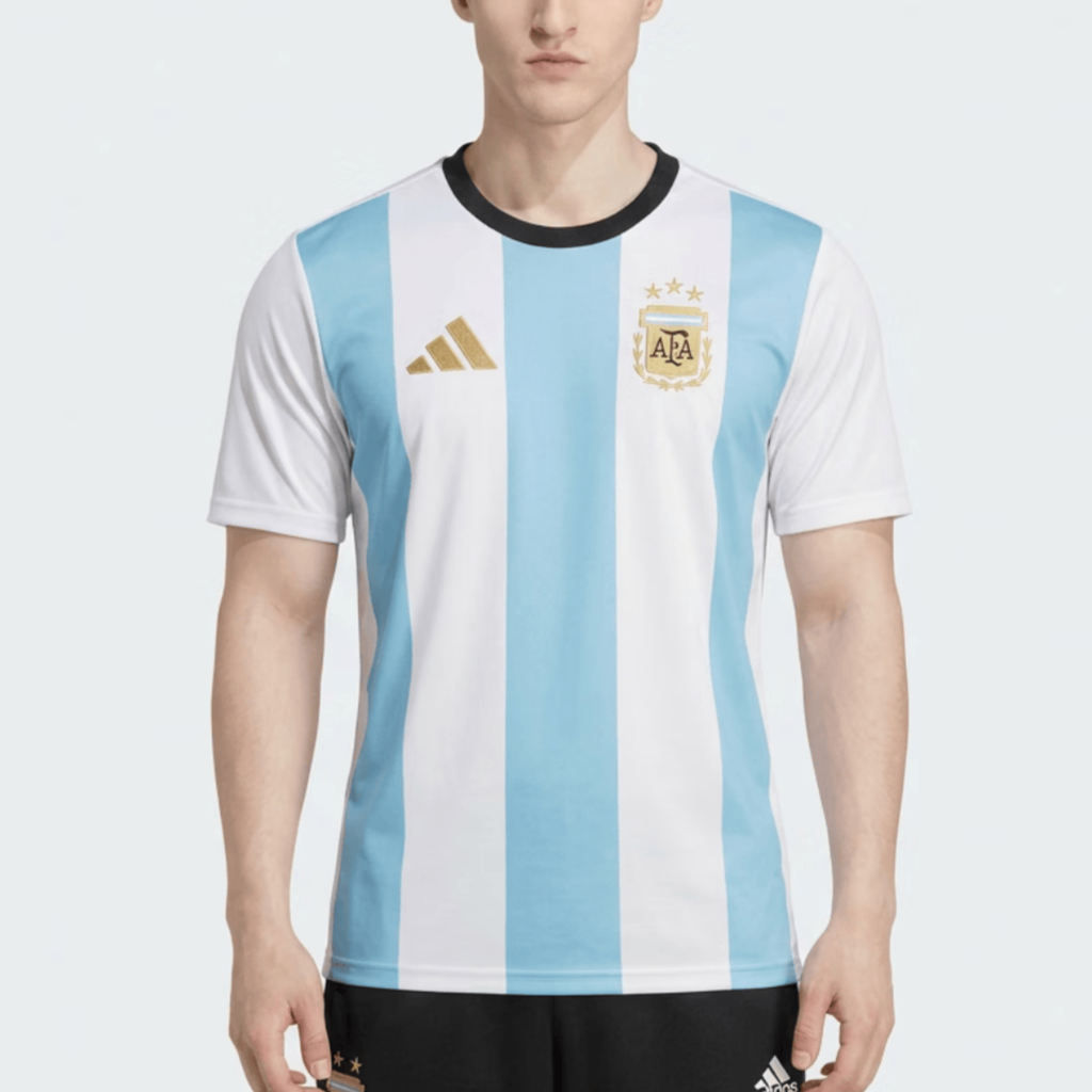 Форма спортивная adidas