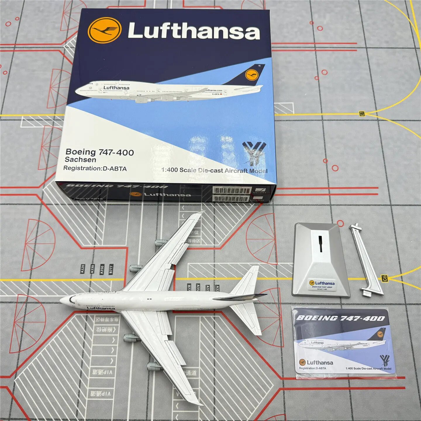 WELLY B747-400 модель самолета 1/400 D-ABTA wing flap