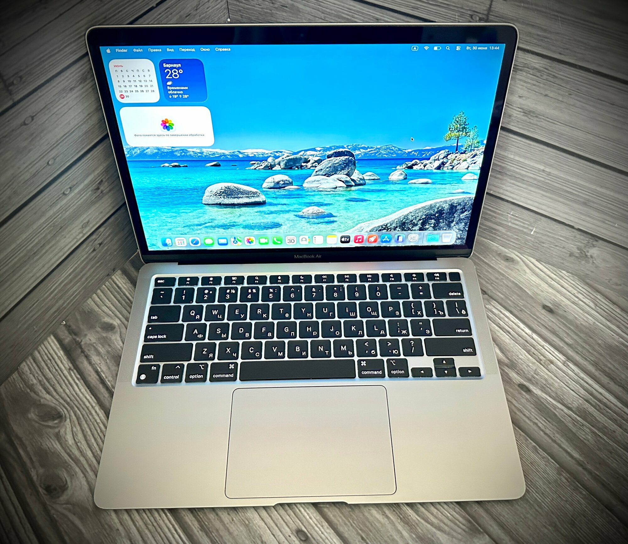 13.3" Ноутбук Apple MacBook Air 13 2020 2560x1600, Apple M1, RAM 8 ГБ, DDR4, SSD 128 ГБ, Apple graphics 7-core, macOS, серый космос