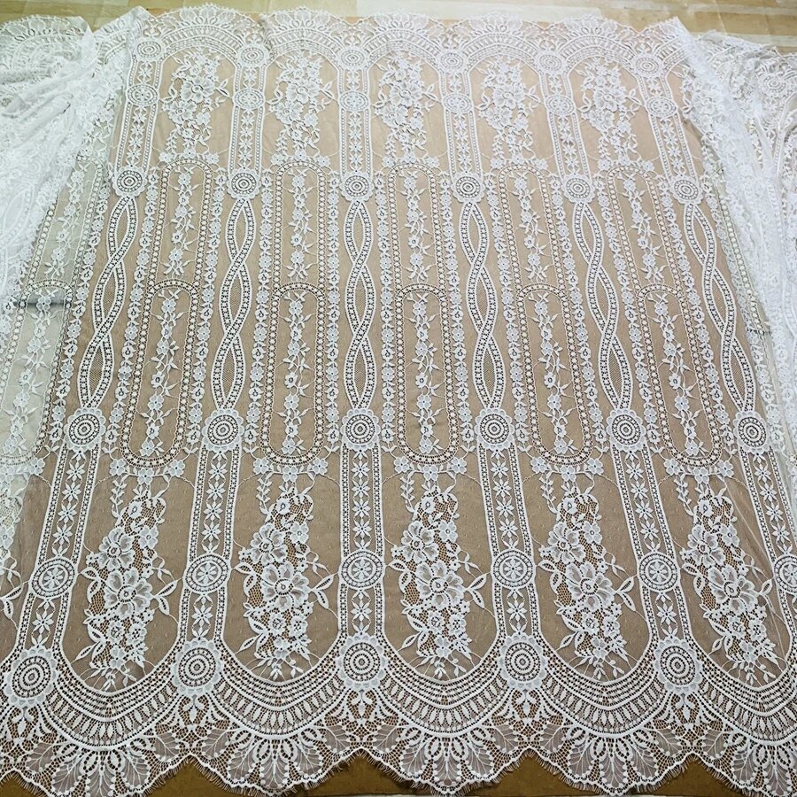 Кружевное полотно из полиэстера 1.5х3 метра Off White