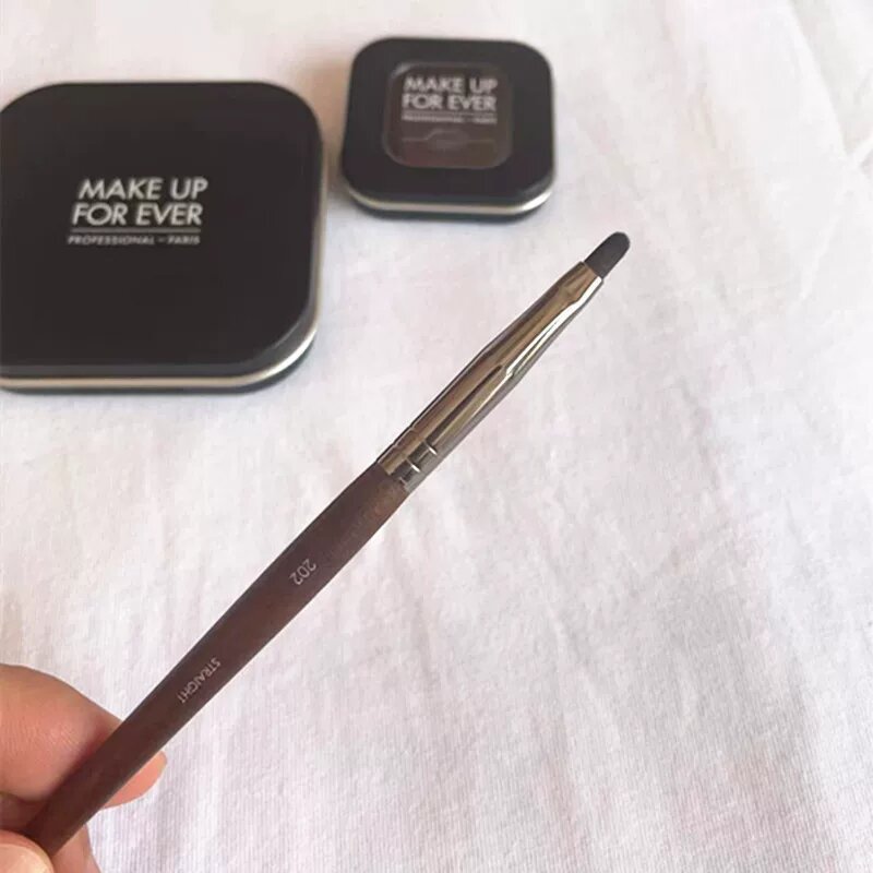 Кисть для макияжа MUF -159.999999999% off с угловым наклоном, кисть для теней, кисть для внешнего уголка глаз, кисть