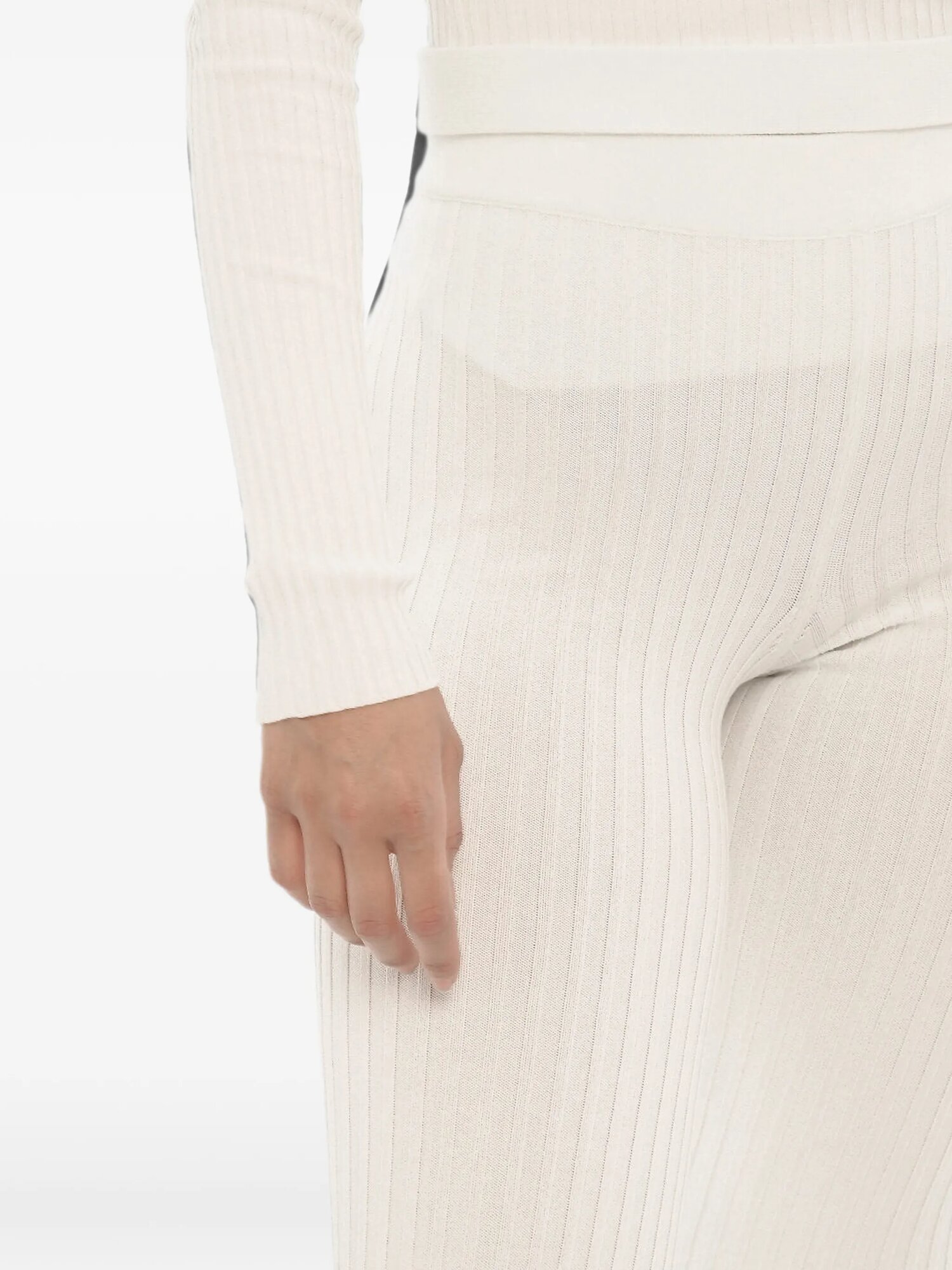 Брюки ANDREADAMO Ribbed-knit flared trousers, размер 38, бежевый/белый — фото 1
