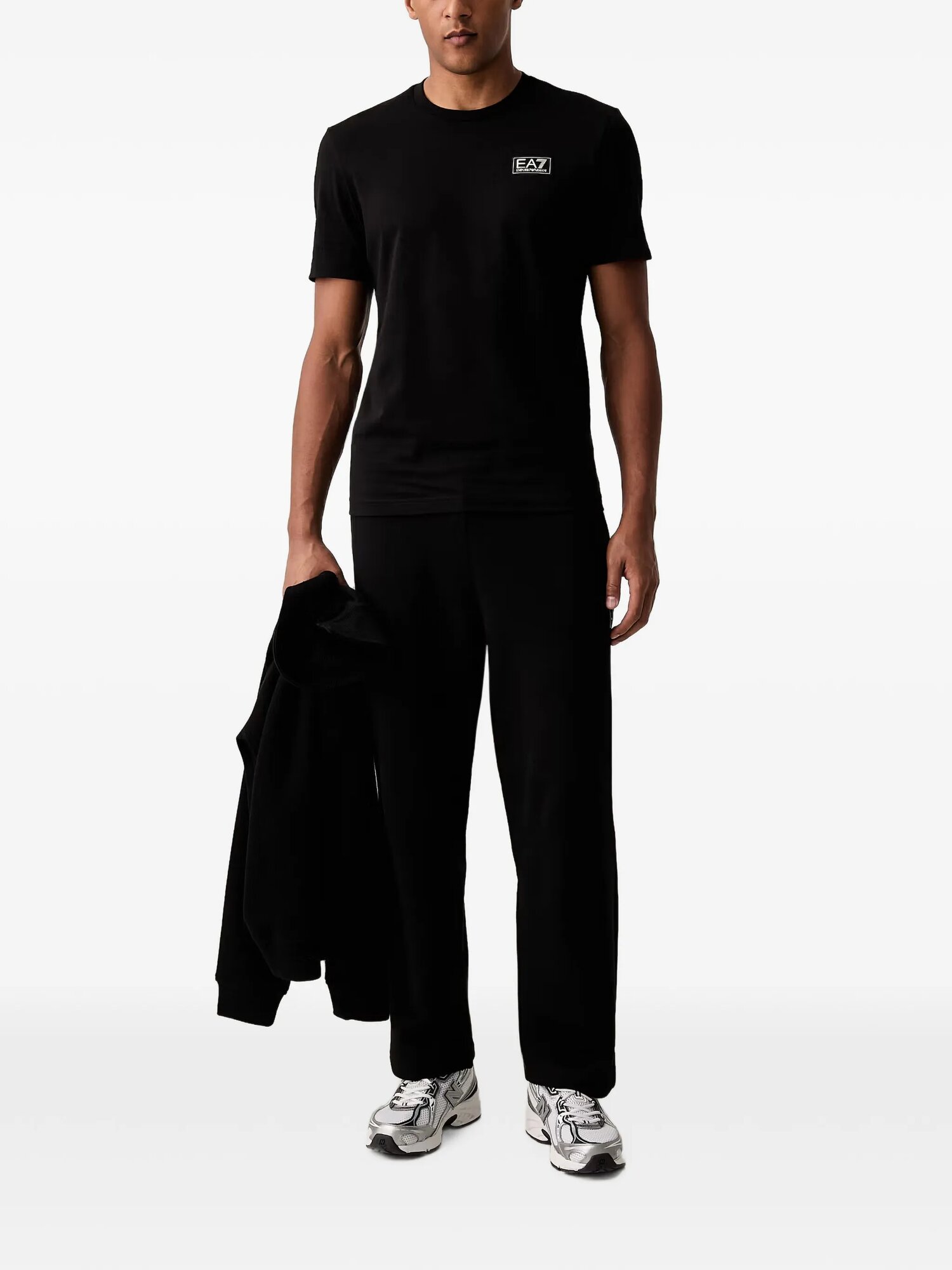 Брюки EA7 EMPORIO ARMANI Logo-patch track pants, размер 50, black — фото 1