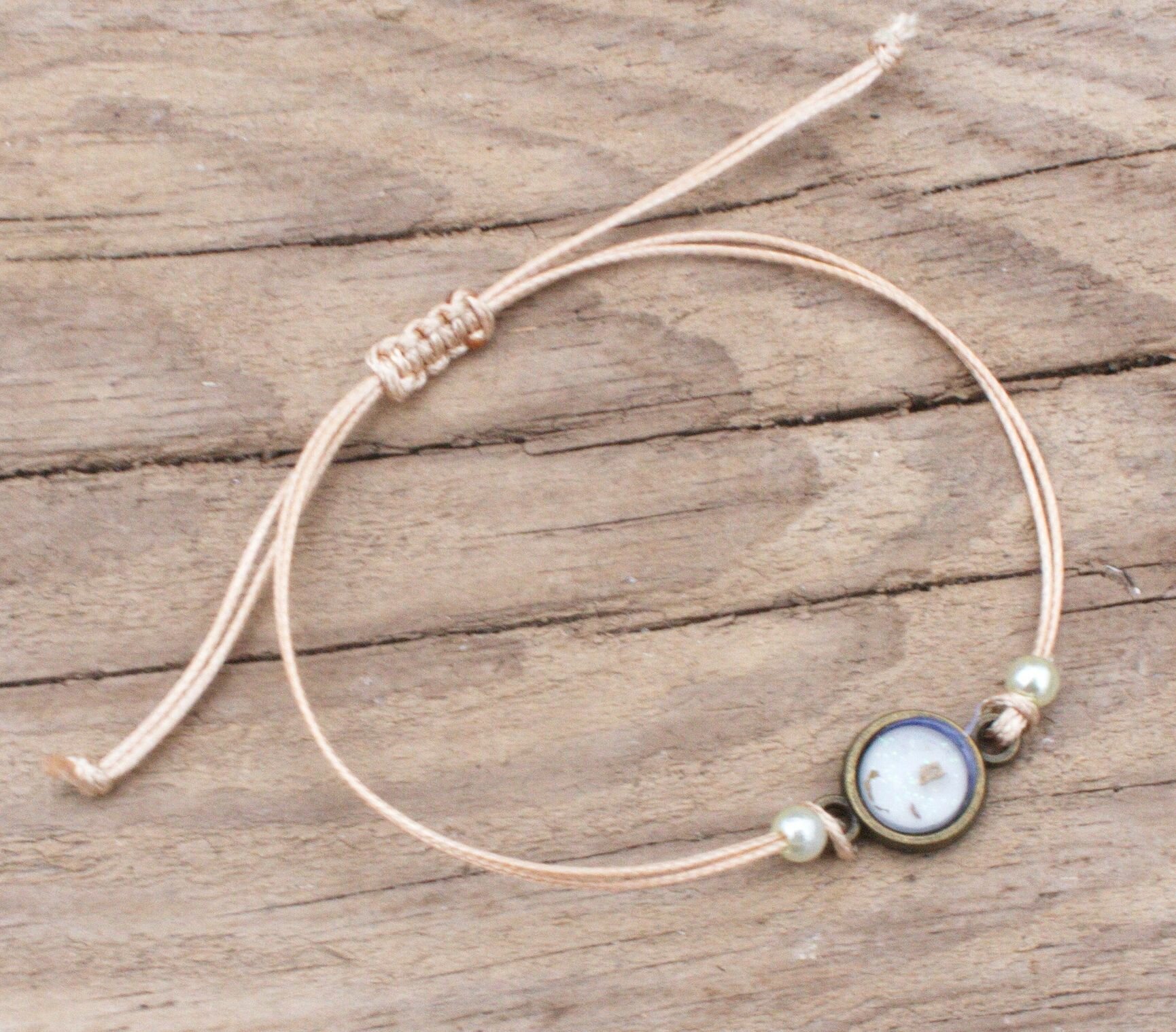 Плетеный браслет