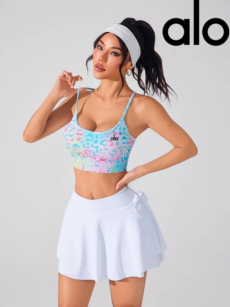 Топ Alo Yoga
