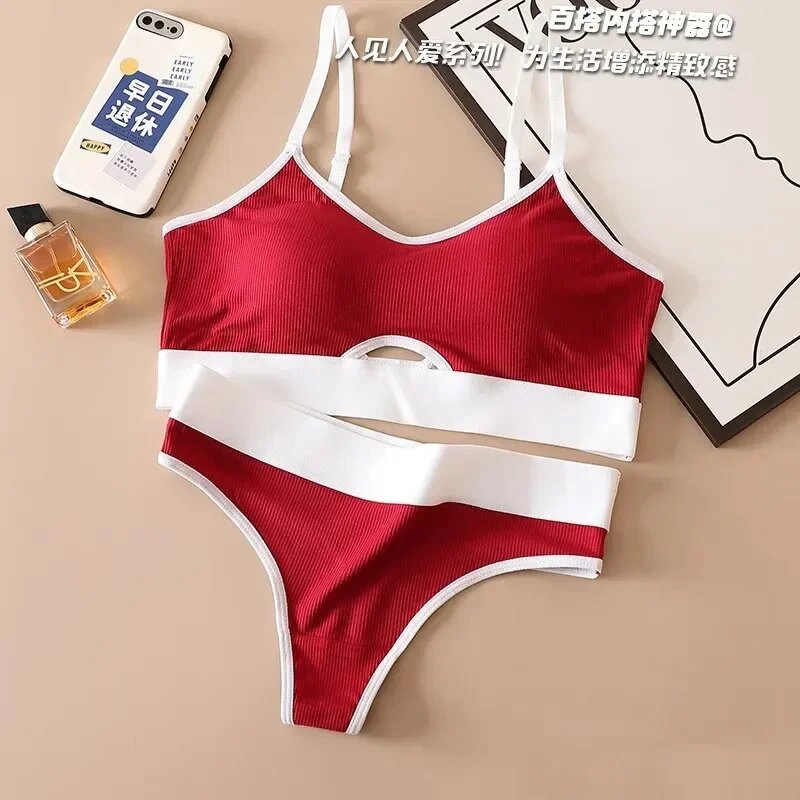 Комплект нижнего белья