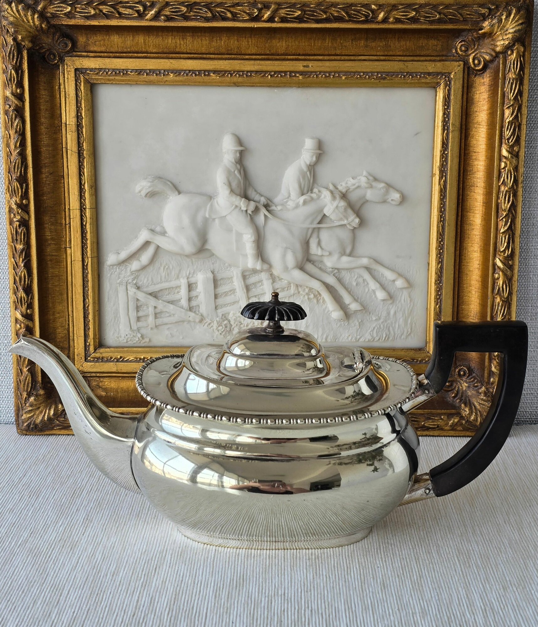 Антикварный чайник 19 века