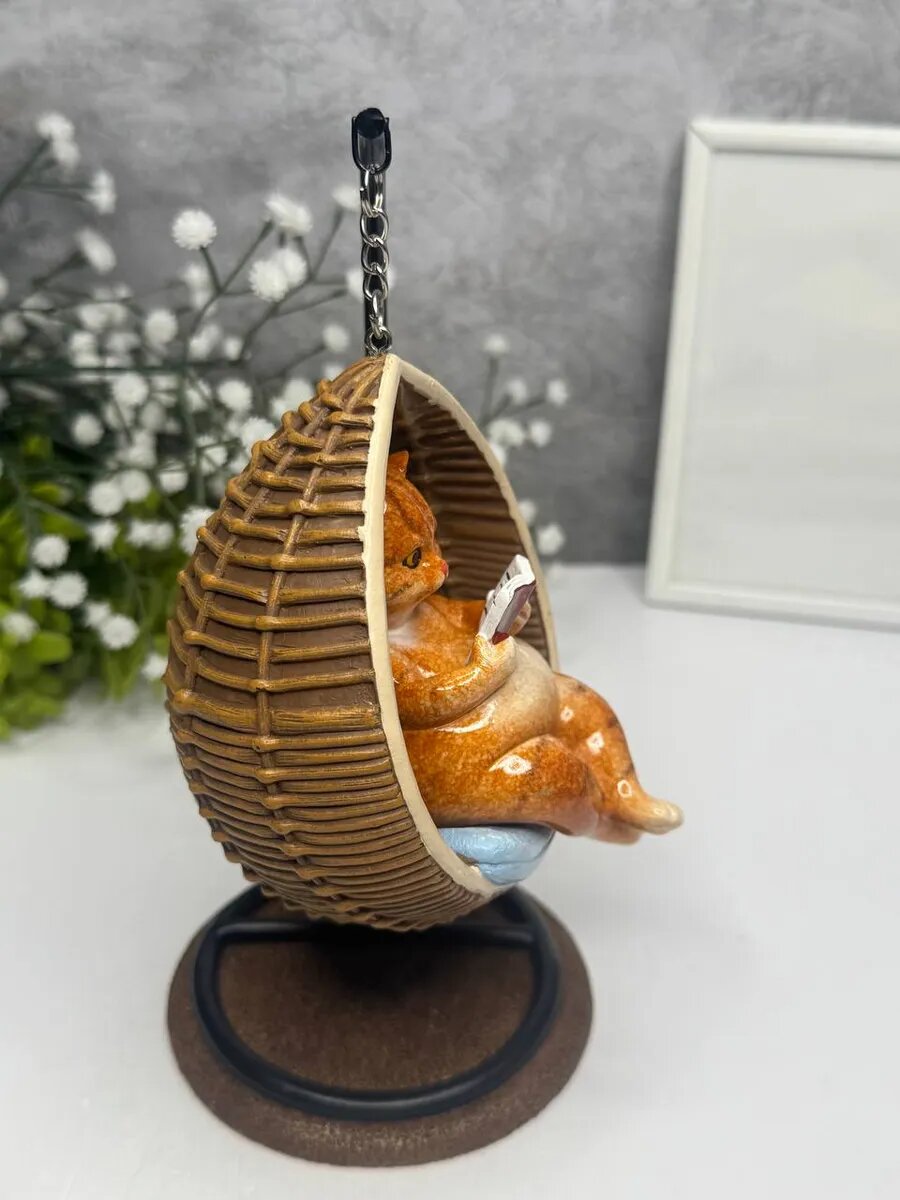 Фигурка декоративная коллекционная "Кот-книголюб" Полистоун 19,5 см — фото 1
