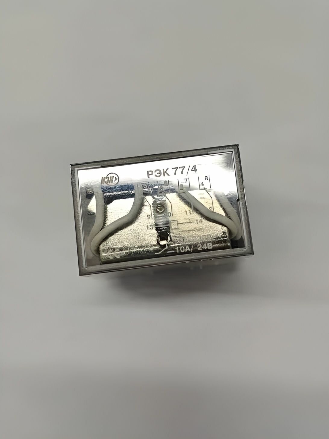 Реле РЭК 77-4 10А 220В