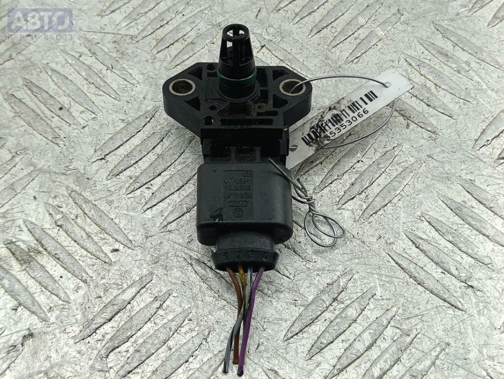 Датчик давления наддува Volkswagen Passat B7