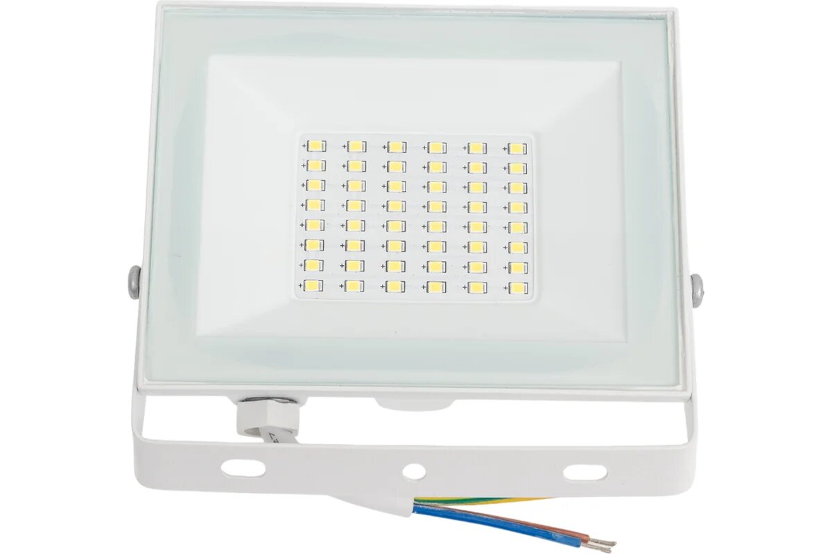 Светодиодный прожектор in home сдо‑7 50вт ip65 белый холодный свет 6500к