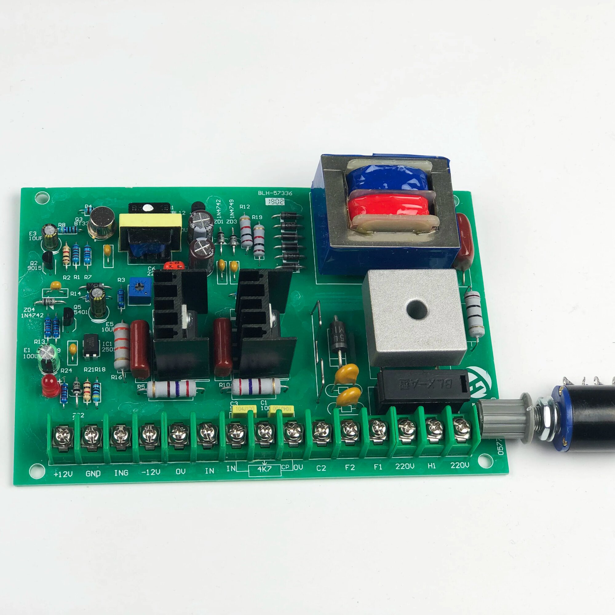 SCR08 регулятор скорости 400W600W