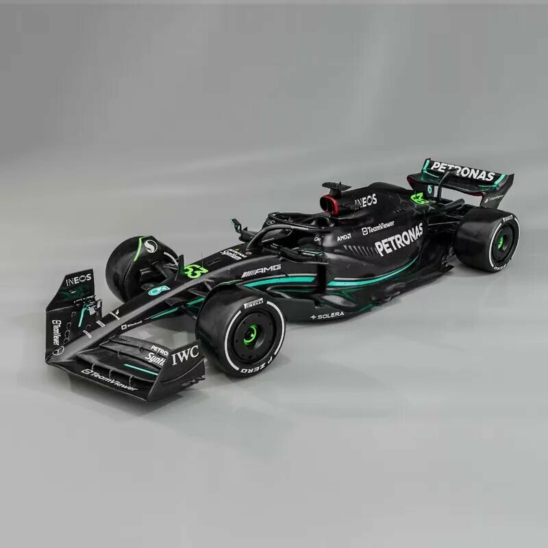 Bburago 1:43 Mercedes-Benz W14 F1 Lewis Hamilton #44 2023 Легковая модель автомобиля