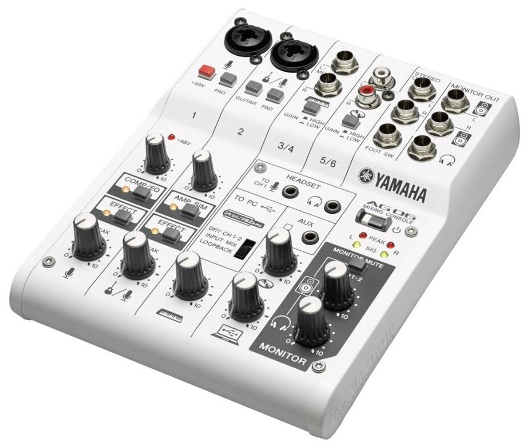 YAMAHA AG06 - микшерный пульт, 2 мик./лин. вх, 2 стер, 1 AUX, D-PRE предусилители, USB Audio, DSP