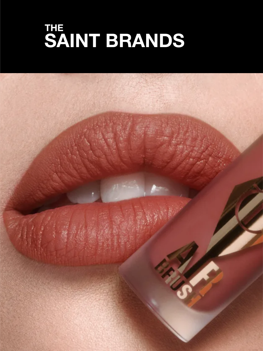 Блеск для губ Charlotte Tilbury Airbrush Flawless Lip Blur оттенок Honey Blur