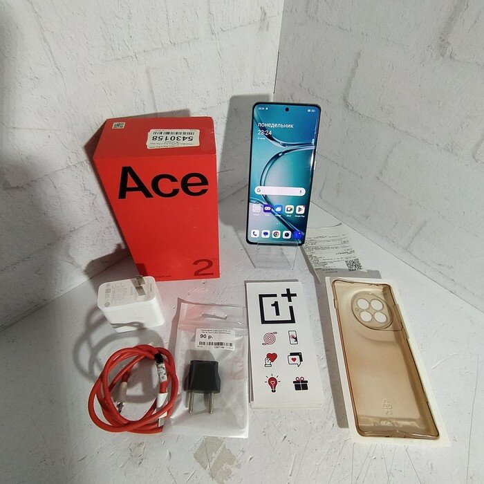 Смартфон OnePlus ACE 2 Pro 24/1024 Зелeный