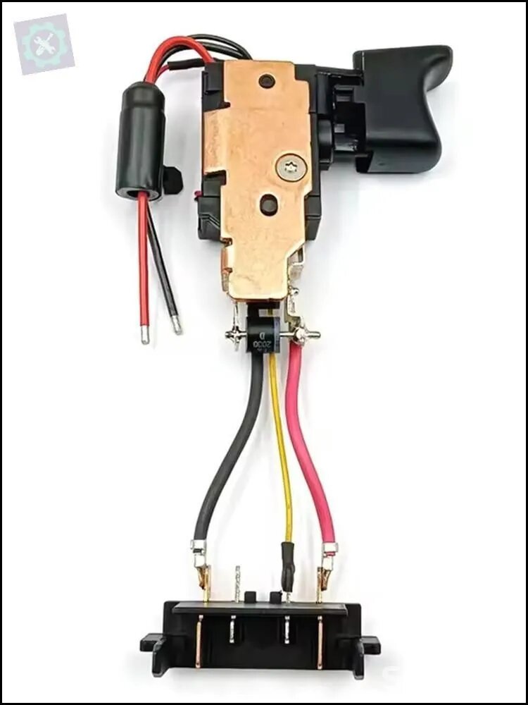 Кнопка включения премиум шуруповерта DeWalt, модель DCD771 N335379