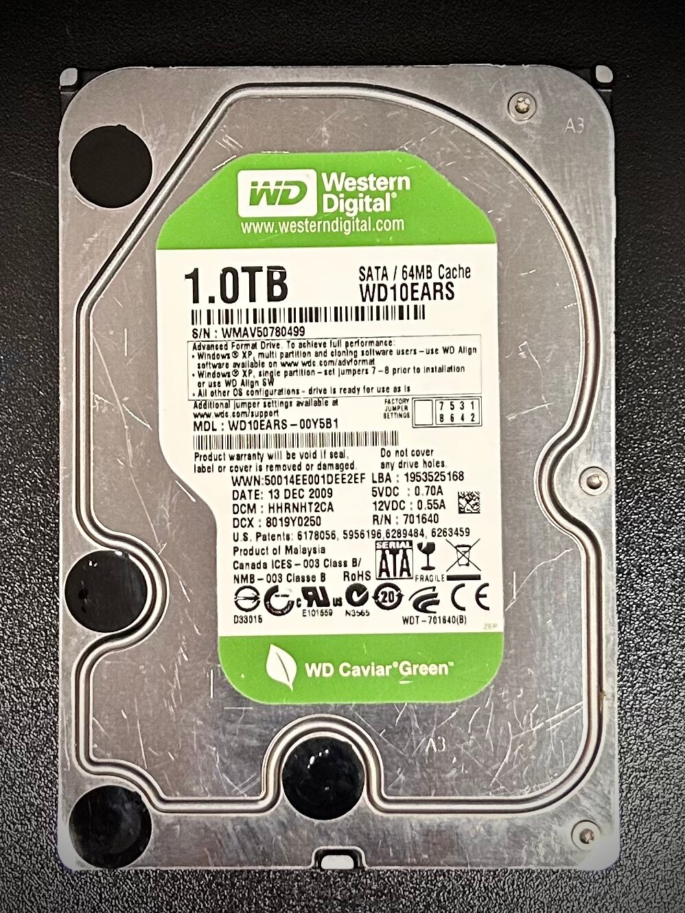 Жесткий диск HDD Western Digital 1.0 Tb WD10EARS. SATA / 64MB Cache. 3.5"