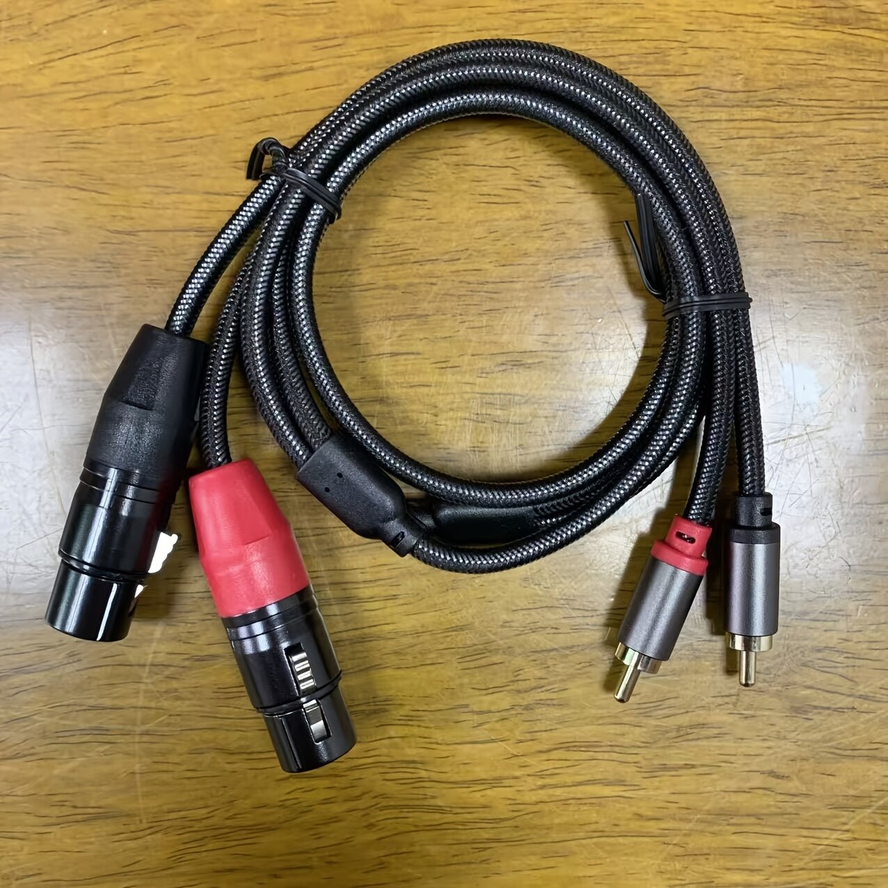 Кабель Dual 2 XLR Female to Dual 2 RCA Male, 2 метра (78.74 дюйма), профессиональный аудиокабель для подключения устройств с XLR к AV-ресиверам, усилителям, домашним кинотеатрам, компьютерным колонкам и записывающему оборудованию