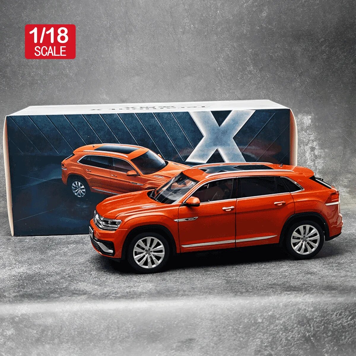 Модель автомобиля Skoda Fabia Rapid Octavia KODIAQ SOCOA 1:18