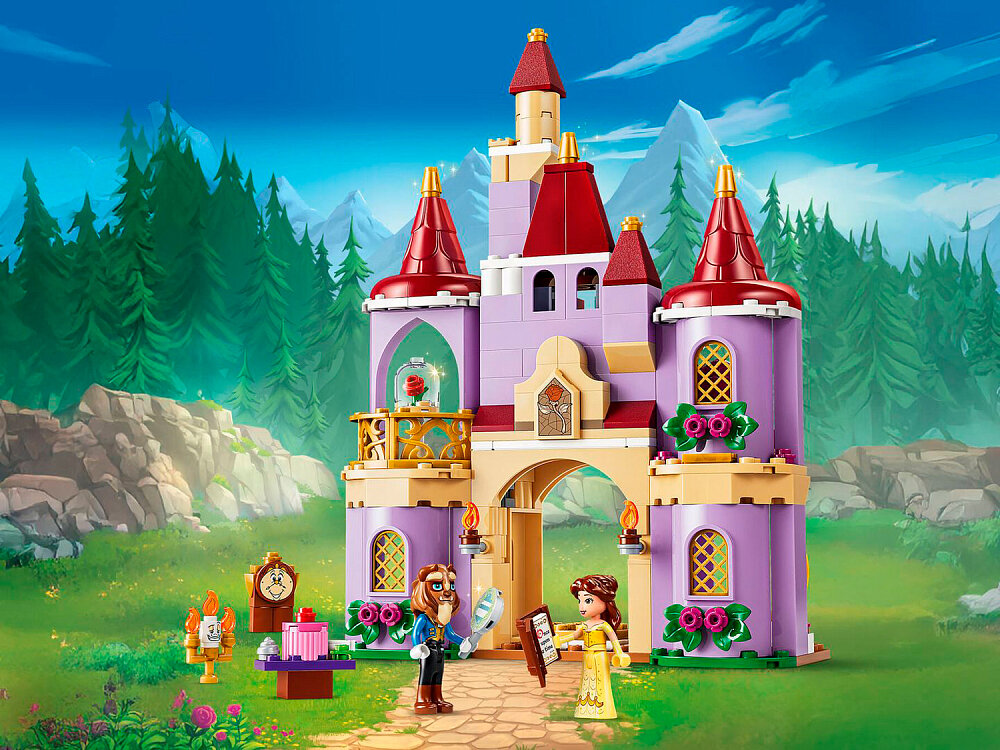 Конструктор LEGO Disney 43289 Конструктор Зачарованный замок Белль и Чудовища