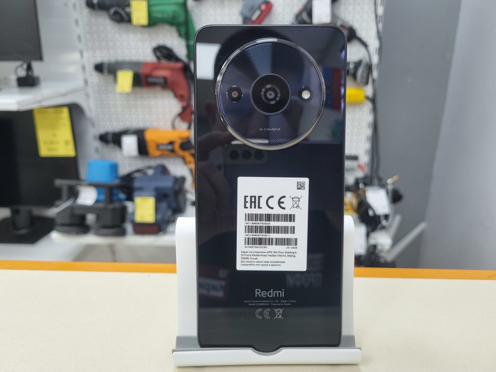 Смартфон Xiaomi Redmi A3 4/128 ГБ RU, Dual nano SIM, midnight black Б/У Уценка