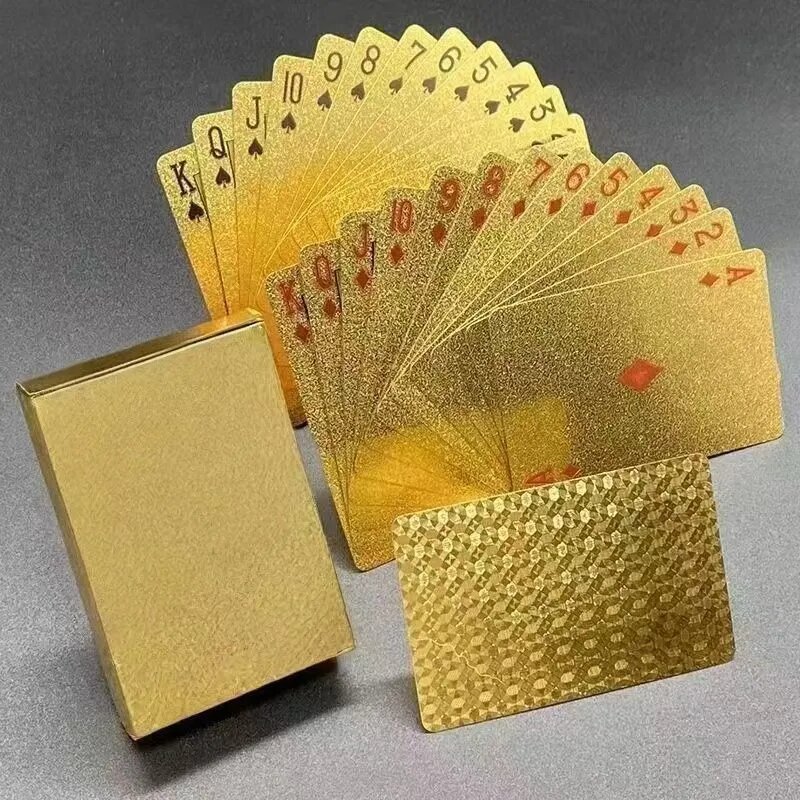 Золотые игральные карты