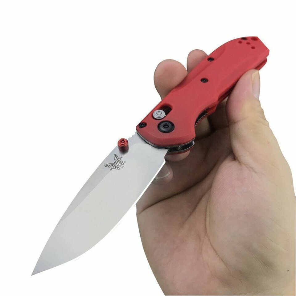 Новый складной нож Benchmade Mini Freek 3 "S90V Satin Plain с гладким лезвием, усиленным нейлоновым волокном, Ручки из волнистого волокна с ярко-красными вставками - 565-1
