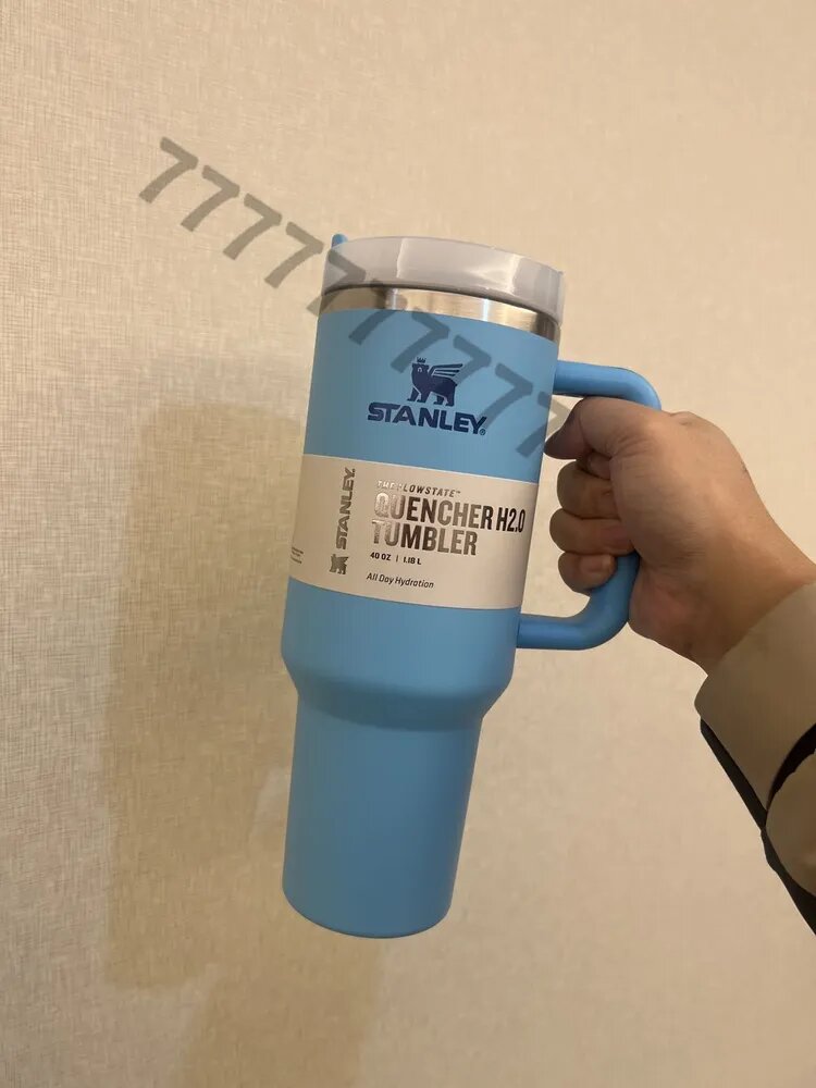 Кружка Stanley Quencher H2.0 Tumbler, 1140 мл, голубая, 1 шт, для альпинистской воды