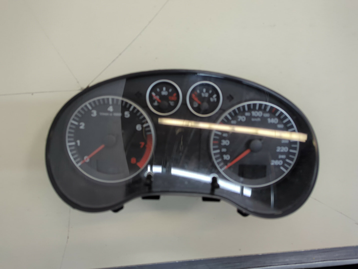 Приборная панель Audi A3 (8P) Б/У