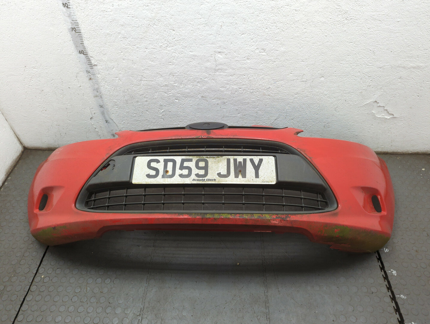 Бампер передний Ford Fiesta Б/У