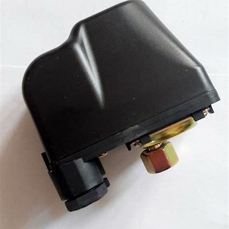 Реле давления для насоса, 1,4–2,8 бар, 1/4" накидная гайка