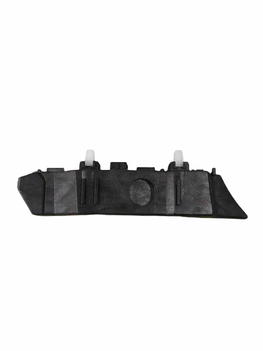 Крепление бампера SAT ST-KA47-000B-2-R Kia Rio 11-17 спереди Слева