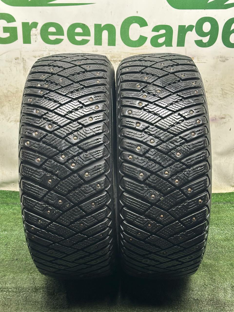 Комплект (2 шт) зимних БУ шин Goodyear Ultragrip Ice Arctic 205/55 R16 20% износ XLM295398
