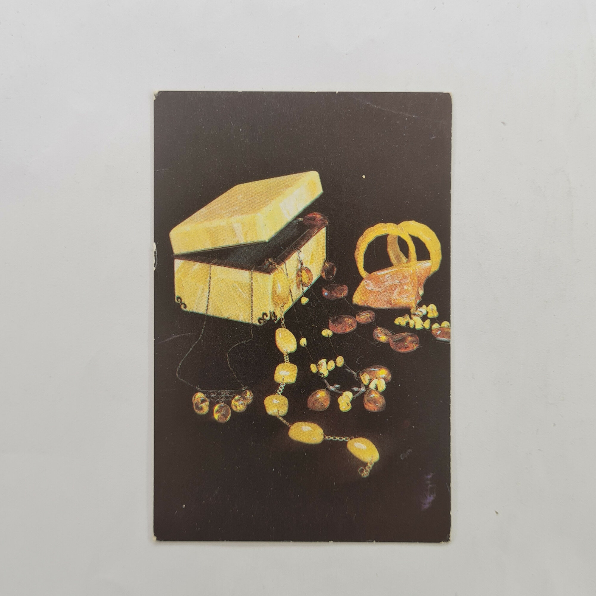Карманный календарик 1991. Изображение ювелирных изделий и украшений. Календарь винтажный