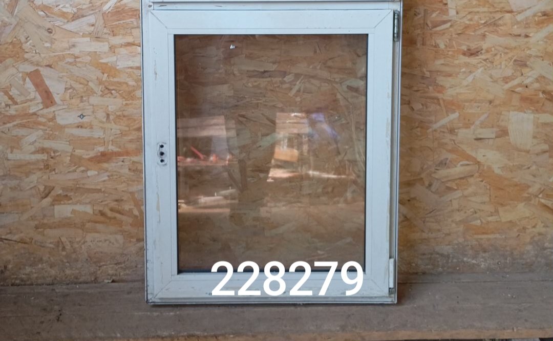 Пластиковые Окна Б/У 890(в) х 760(ш) Некондиция