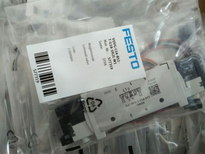 Модуль Festo VUVG-L14-B52-T-G18-1H2L-W1 577319 Solenoid Valve