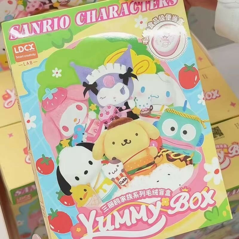 Официальный плюшевый ланч-бокс Smart Creation Sanrio Family Yummy Box (Куроми, Май Мелоди) Санрио Бенто Блайнд Бокс