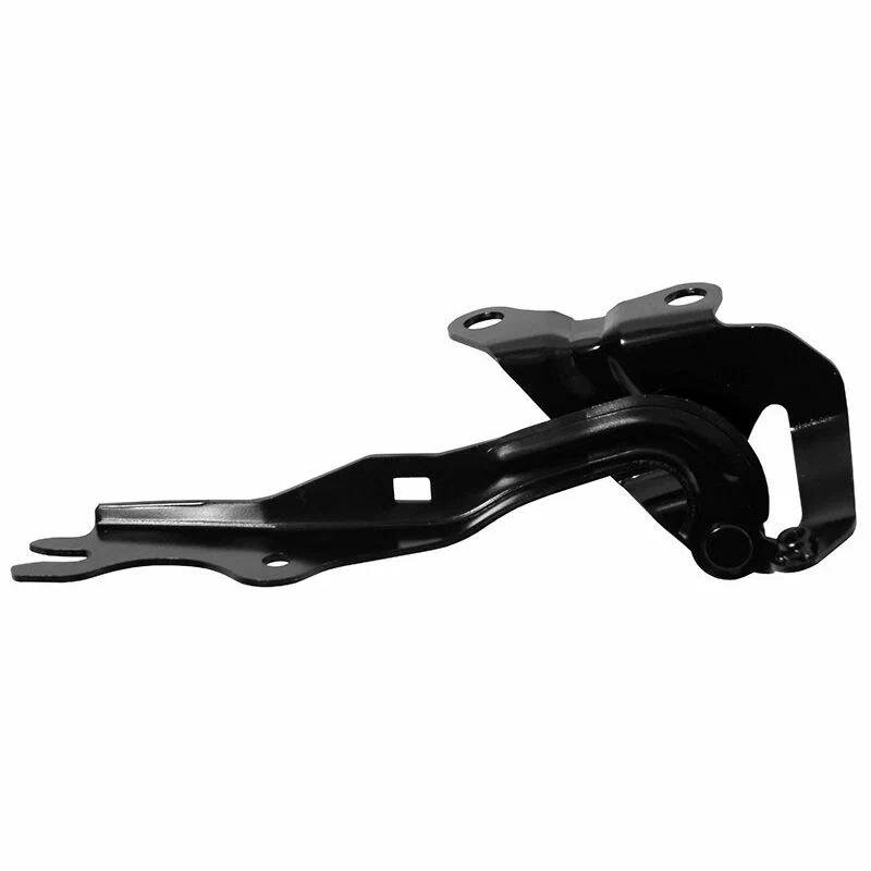 Решетка радиатора SAT ST-MZV7-093-H0 Mazda 3 03-06, Axela 03-06 5D HBK