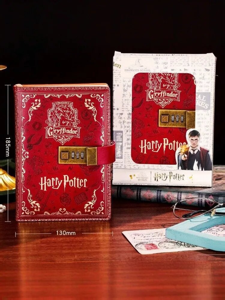 Блокнот Harry Potter, 180 листов, искусственная кожа, красный, 130x185 мм, с замком