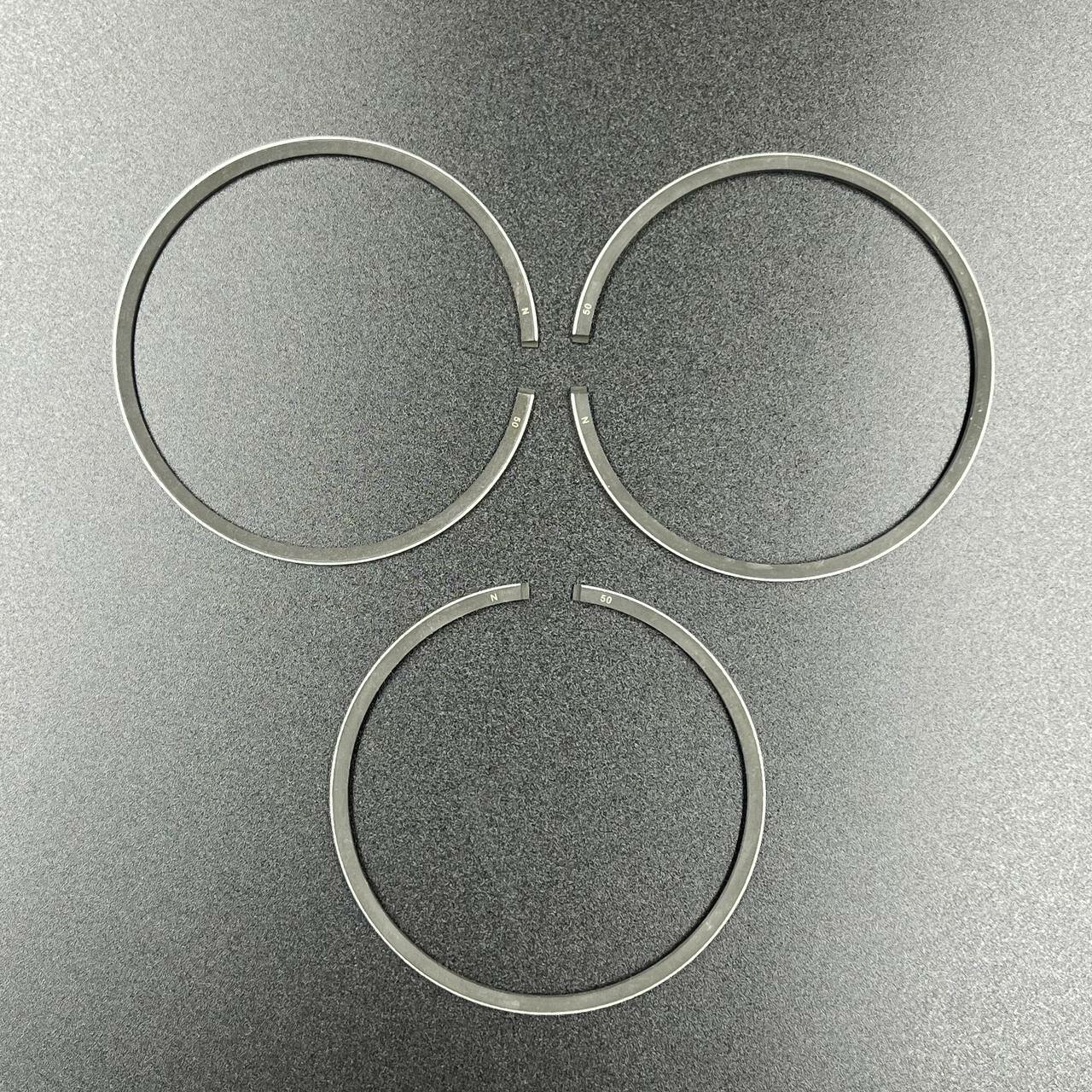 Кольца поршневые, комплект на один поршень Yamaha 40-50 (0.50mm) (3Ring) (Omax)
