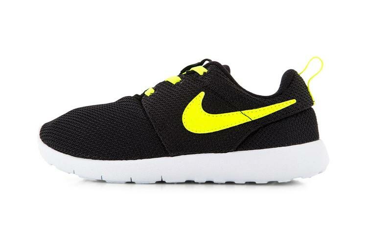 Кроссовки Roshe One