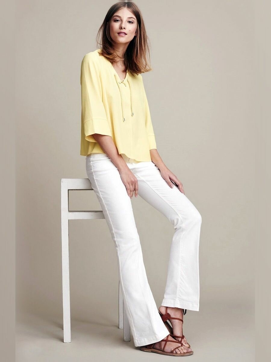 Джинсы клеш 