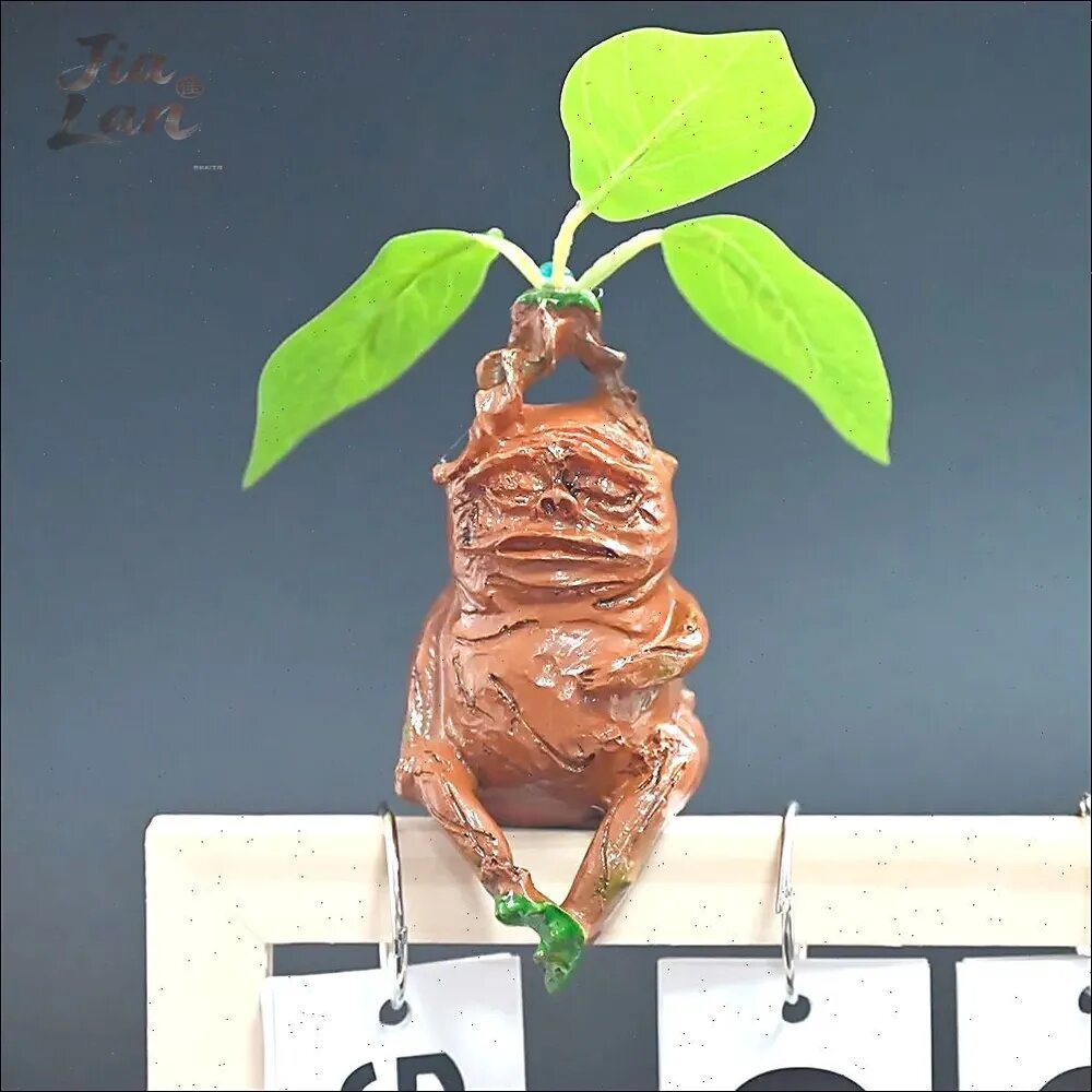 Фигурка корень Мандрагоры