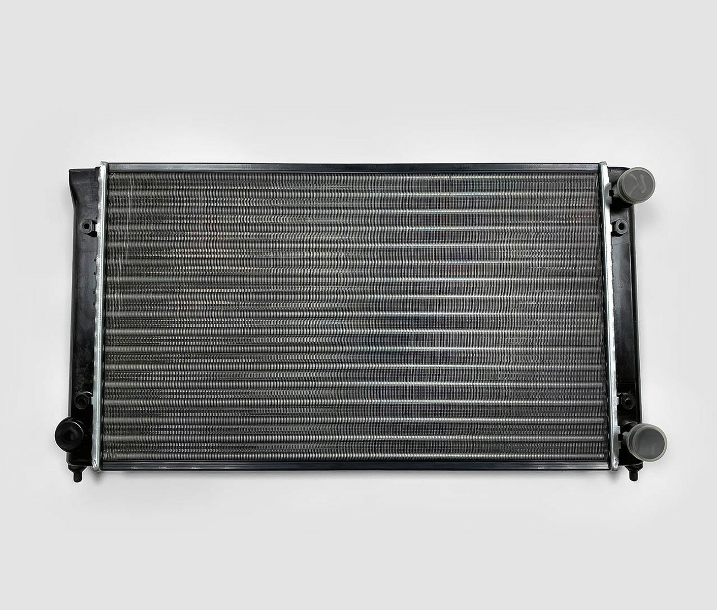 Радиатор охлаждения VW Golf 2 (525x322) (AVG)