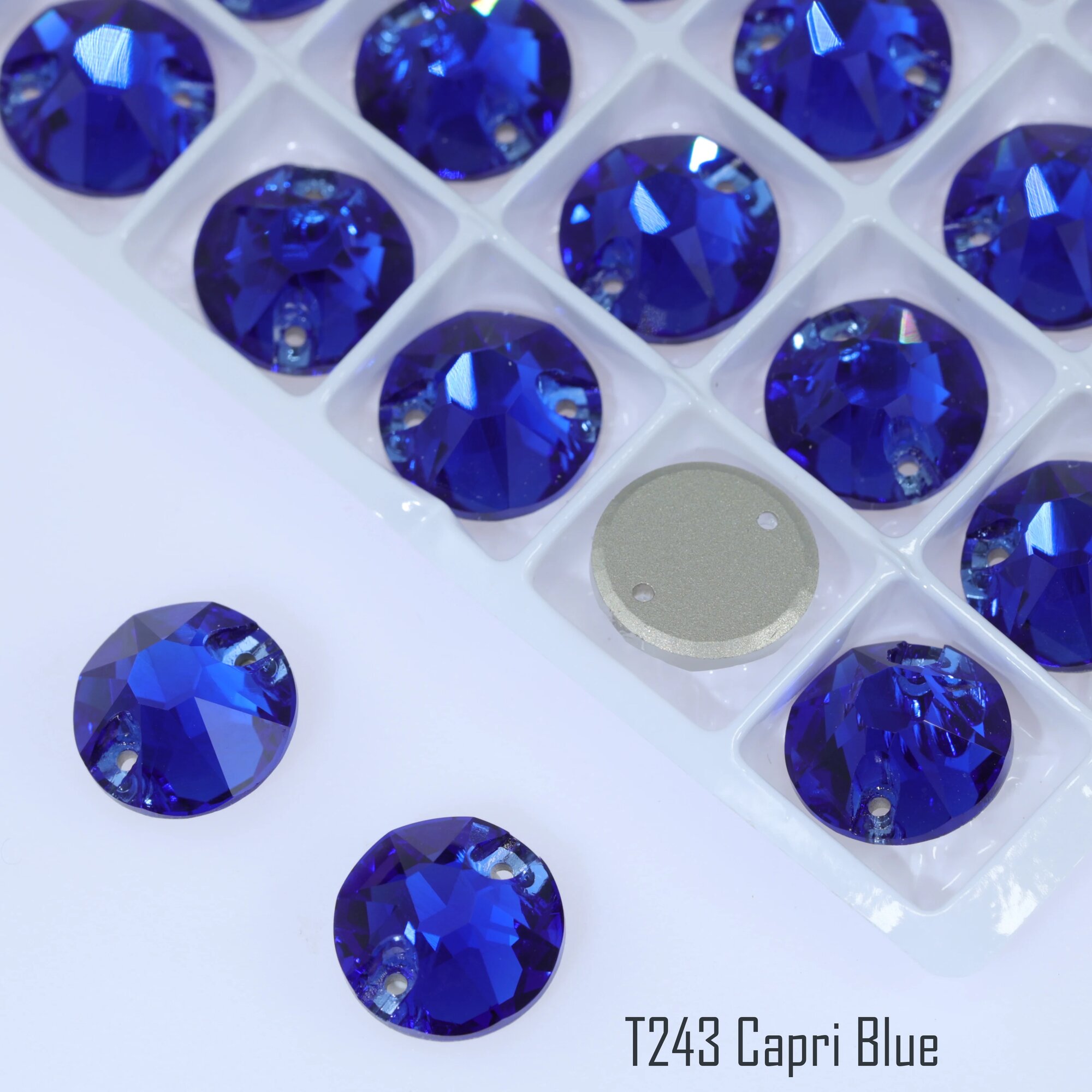 Стразы Xirius стеклянные разноцветные для декора Синий, 84Pcs 8mm, T243 Capri Blue